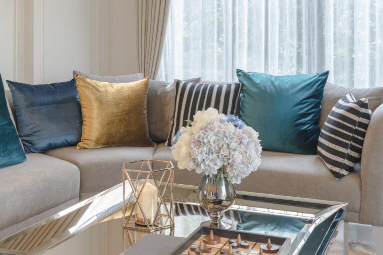 Creating Contrast Between the Couch and the Cushions - Decor Tips