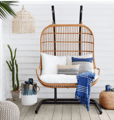 The Best Hanging Chairs For A Chic Interior - Decor Tips