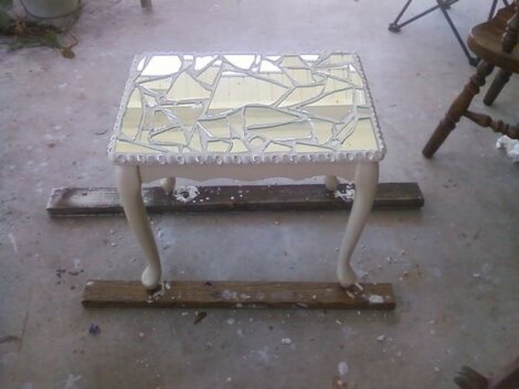 Simple Ways to Repair and Repurpose Broken Glass Objects - Decor Tips